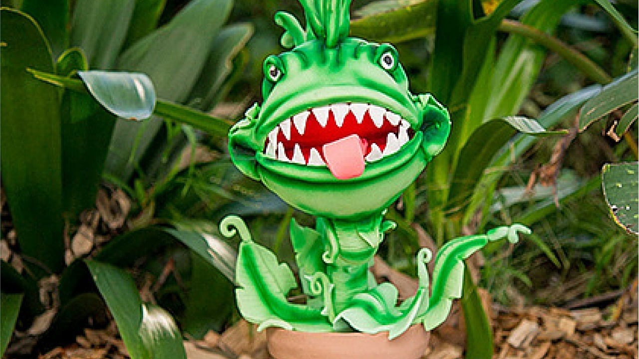 How to Make a Venus Fly Trap or Pot Plant Flower Cake - Caker